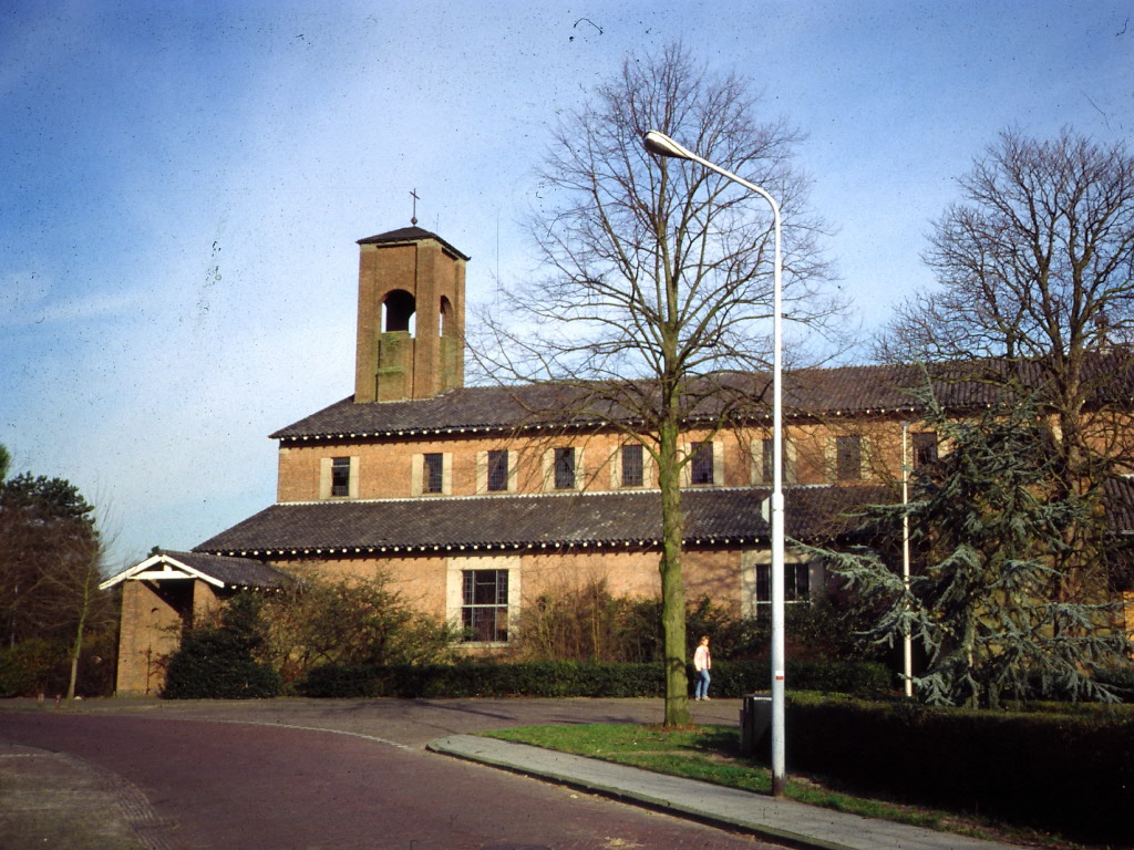Goede Herder Kapel – Een monument voor de Goede Herder Kerk – Laren